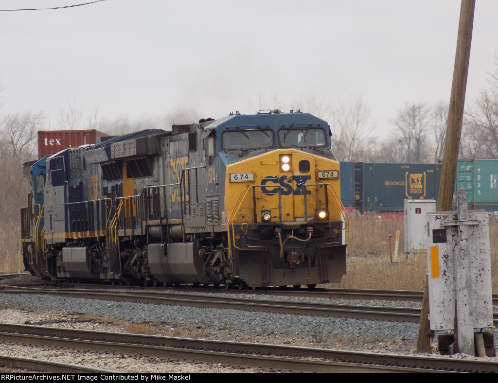 CSX 674